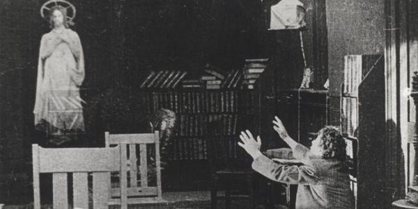 10 ótimos filmes que influenciaram a filmografia de Hitchcock - Canto ...